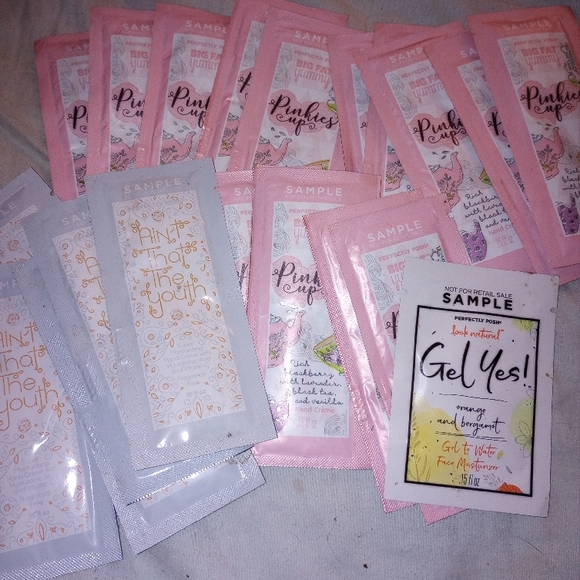 Perfectly Posh | Bath & Body | Perfectly Posh Set Of 2 Samples | Poshmark